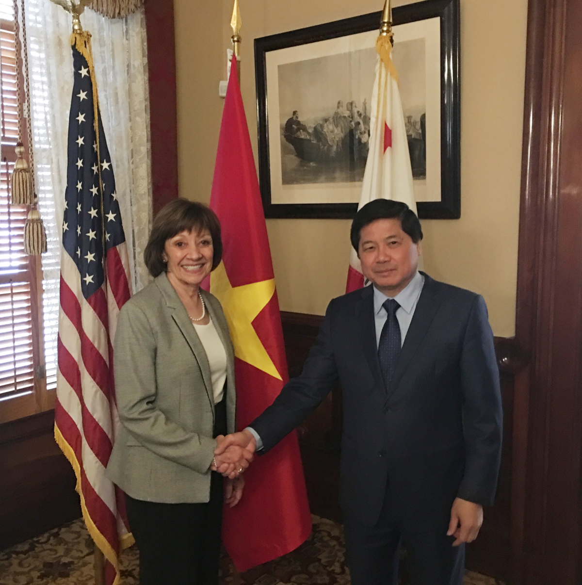 Secretary Ross meets with Vietnamese Vice Minister of Agriculture ...